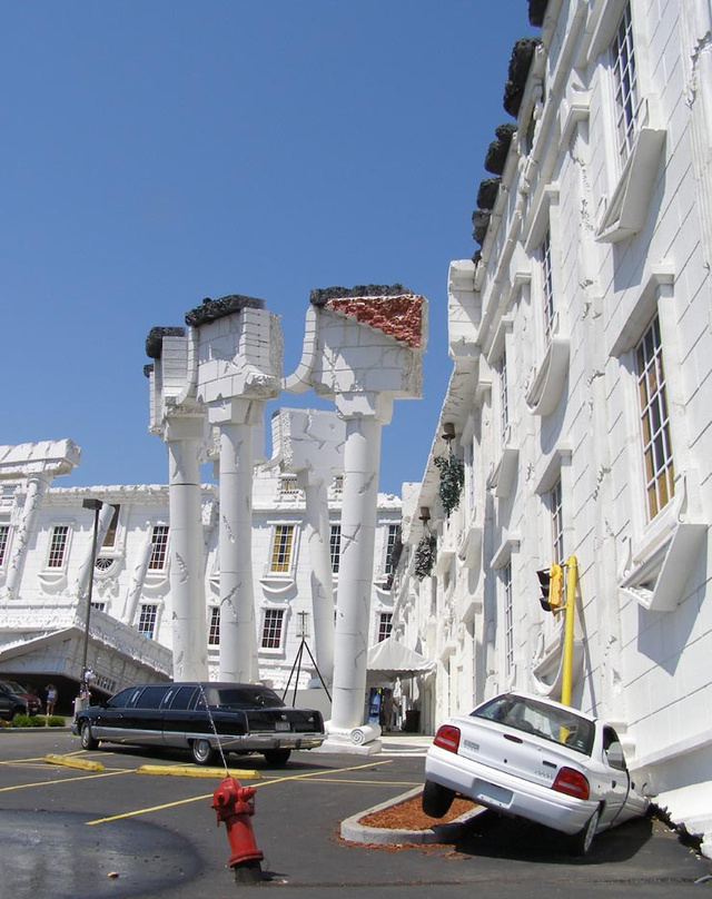 Architecture: Structurally Sound Buildings That Look Like They’ve Been ...